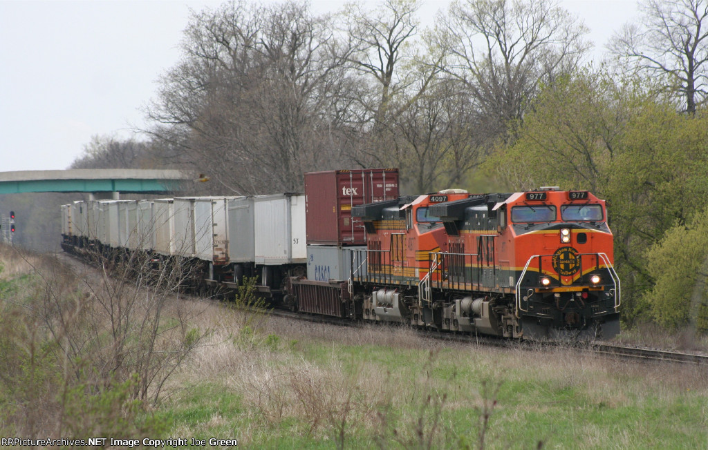 BNSF 977